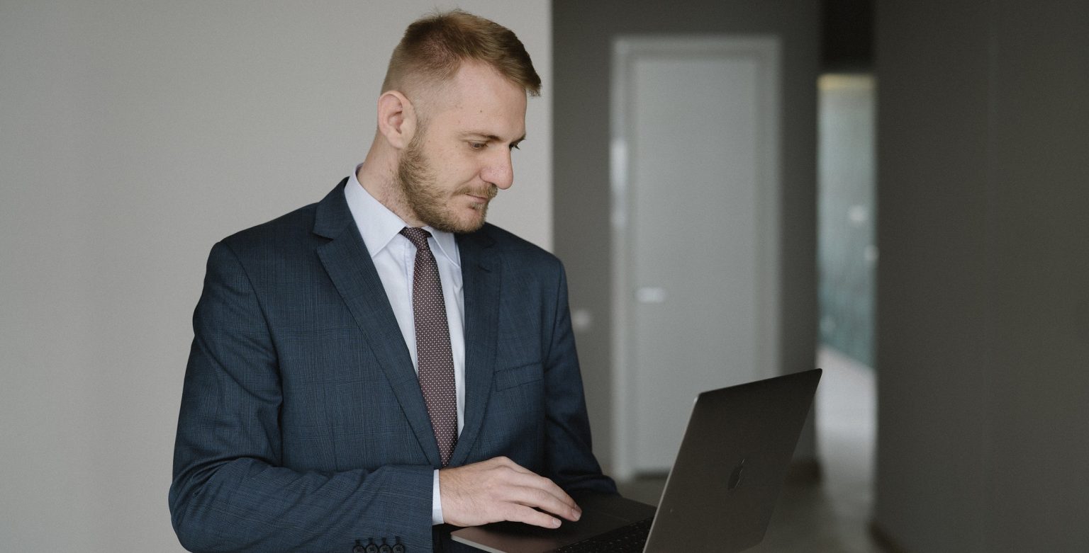 Real Estate, Agents, and the Gig Economy - Deeds.com